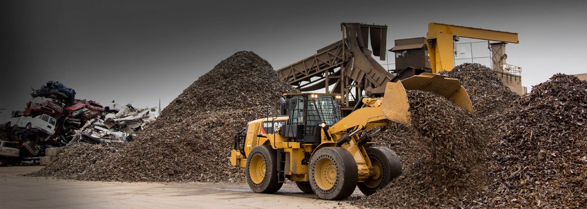 Cat® Industrial Wheel Loaders | Cat | Caterpillar