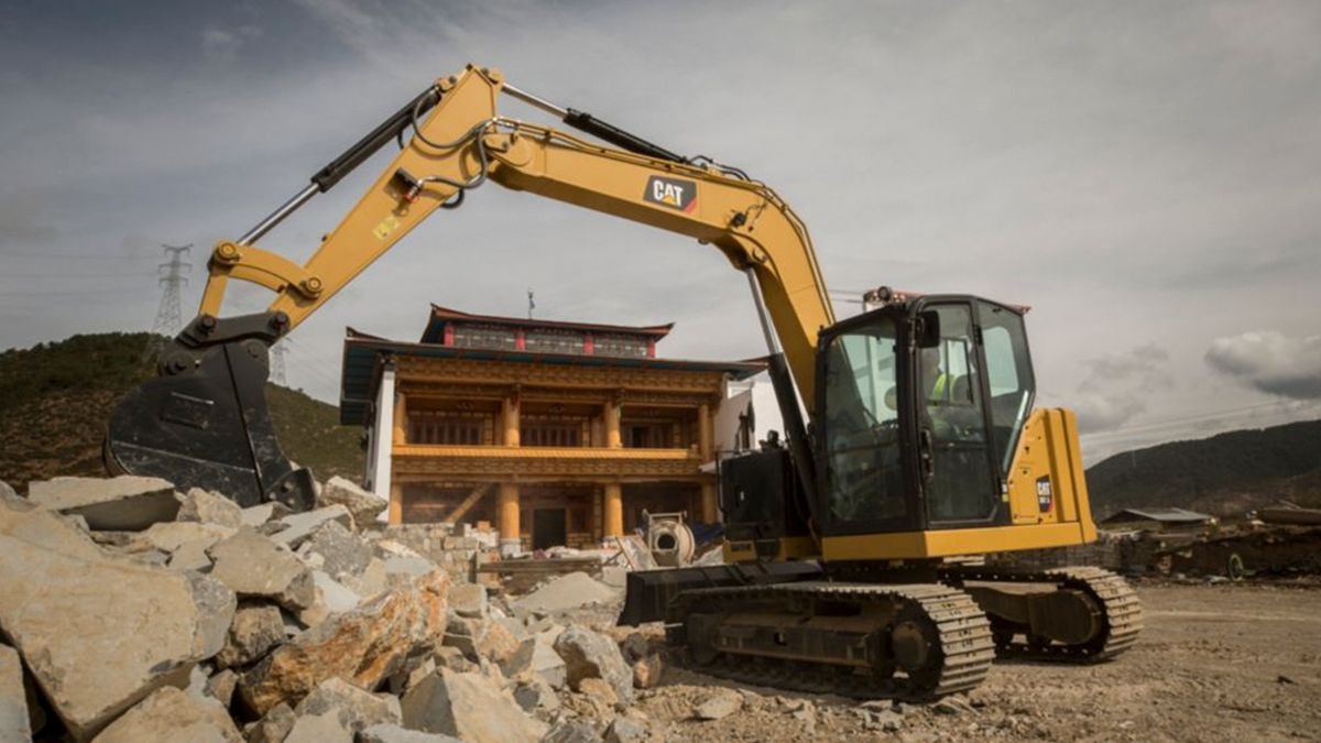 Ekskavator Mini untuk Indonesia | Cat | Caterpillar