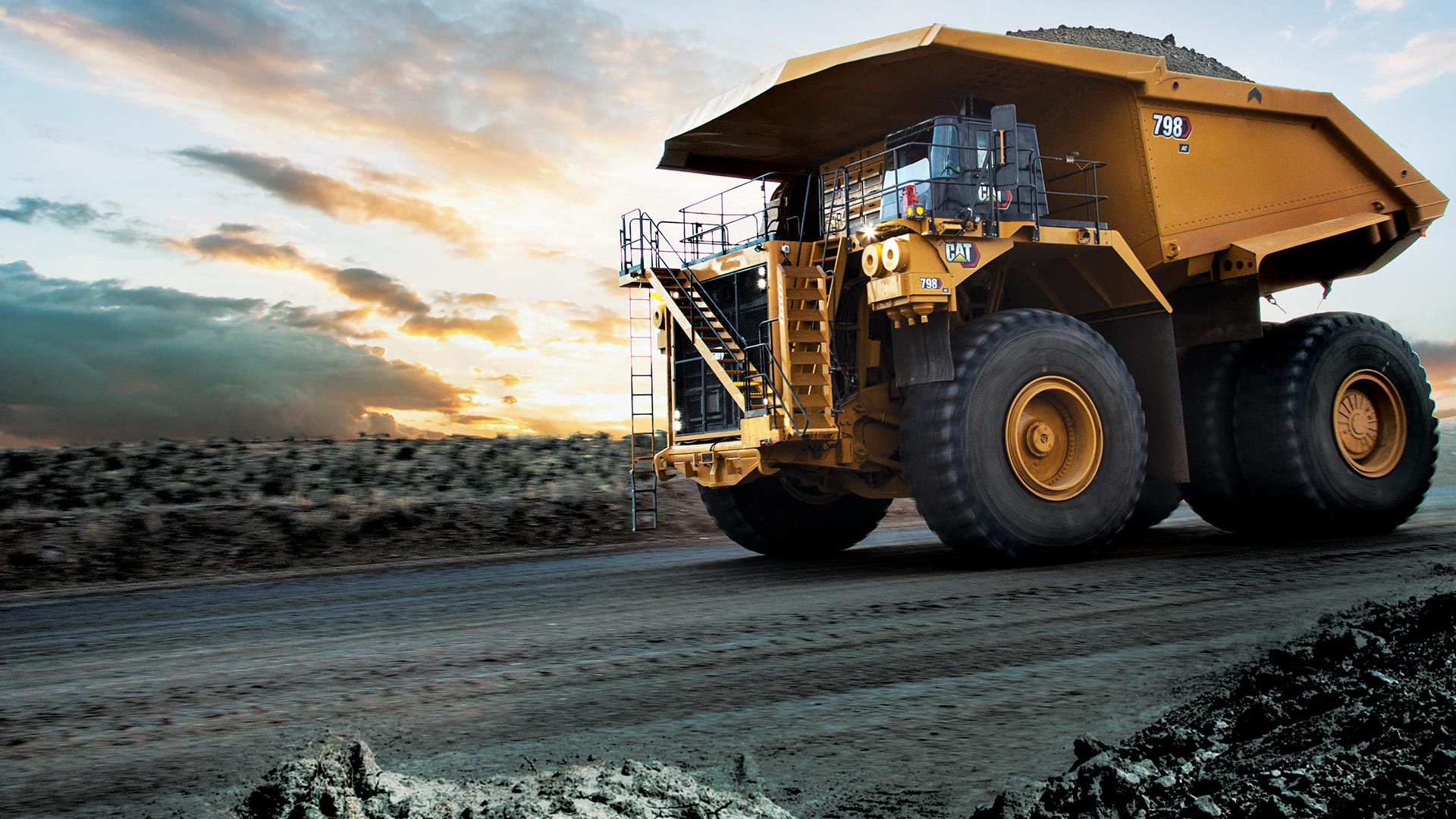 Large Mining Trucks | Cat | Caterpillar