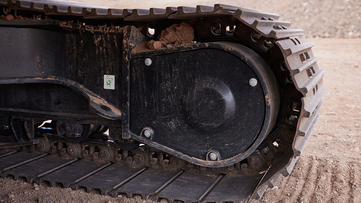 How to Choose Cat® Small Excavator Tracks | Cat | Caterpillar