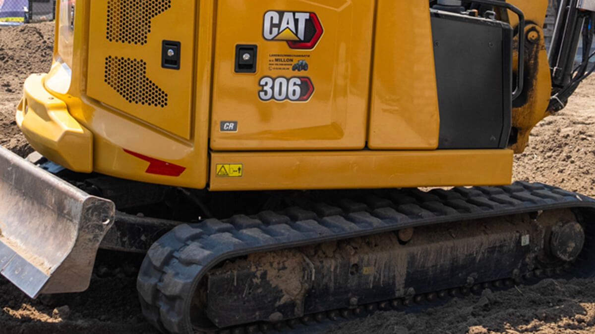 Rubber Track Wear Guide for Cat® Mini Excavators | Cat | Caterpillar