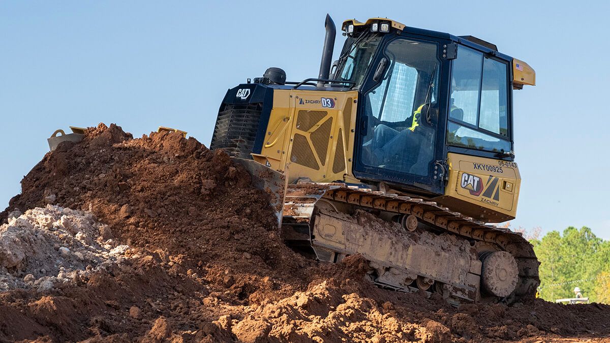 Track Options for Your Cat® Small Dozer Undercarriage | Cat | Caterpillar
